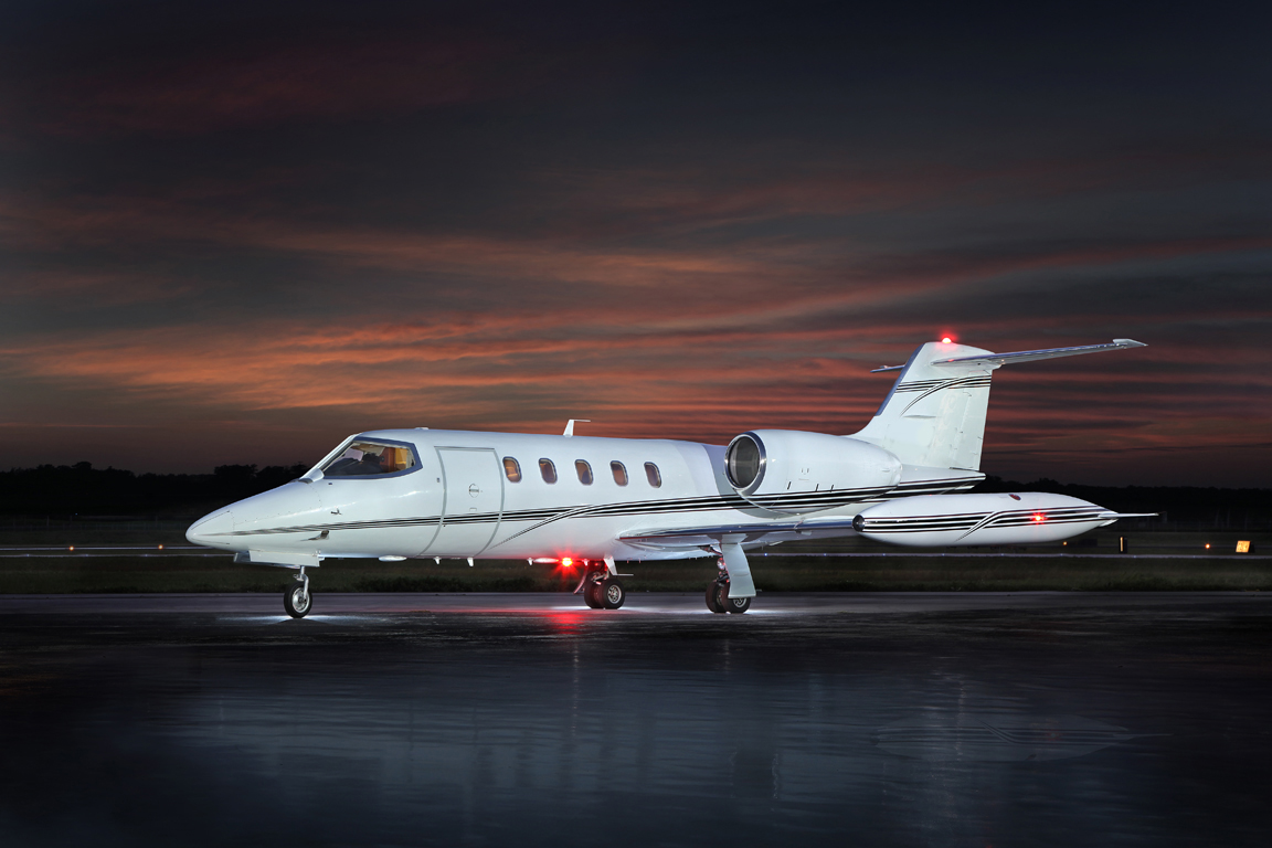 Lear Jet - Aircharter